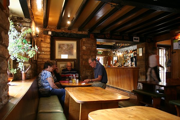 The Snowshill Arms, Snowshill – Donnington Brewery